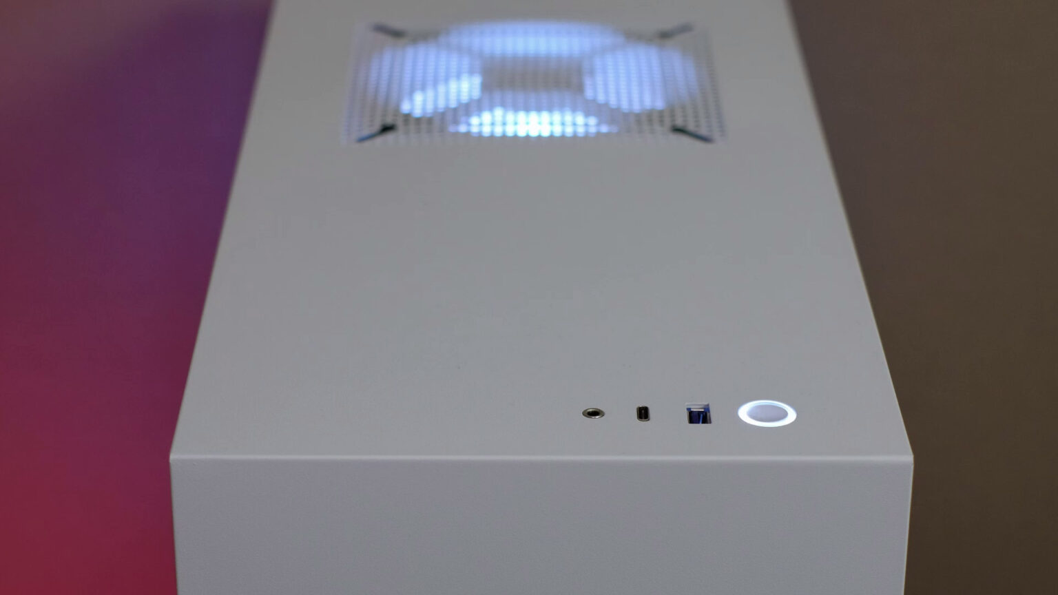 NZXT H510 WHITE - PERFECT GAMING PC CASE FOR $70 - Unboxing / Review ...