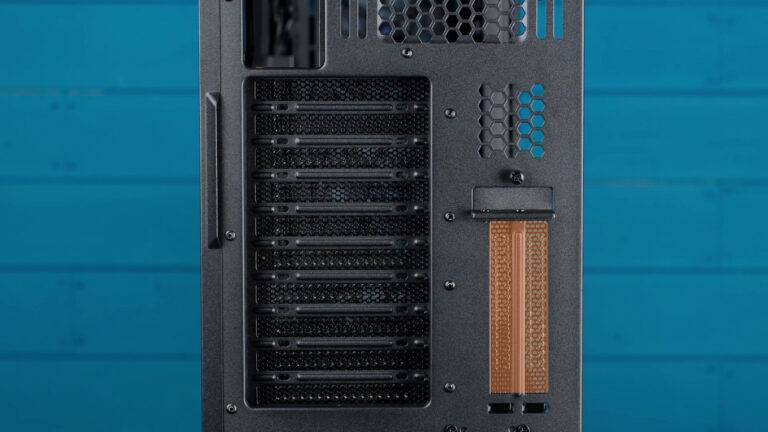 Insane Full Tower RGB PC Case - Anidees AI CRYSTAL XL PRO • Epic Game ...