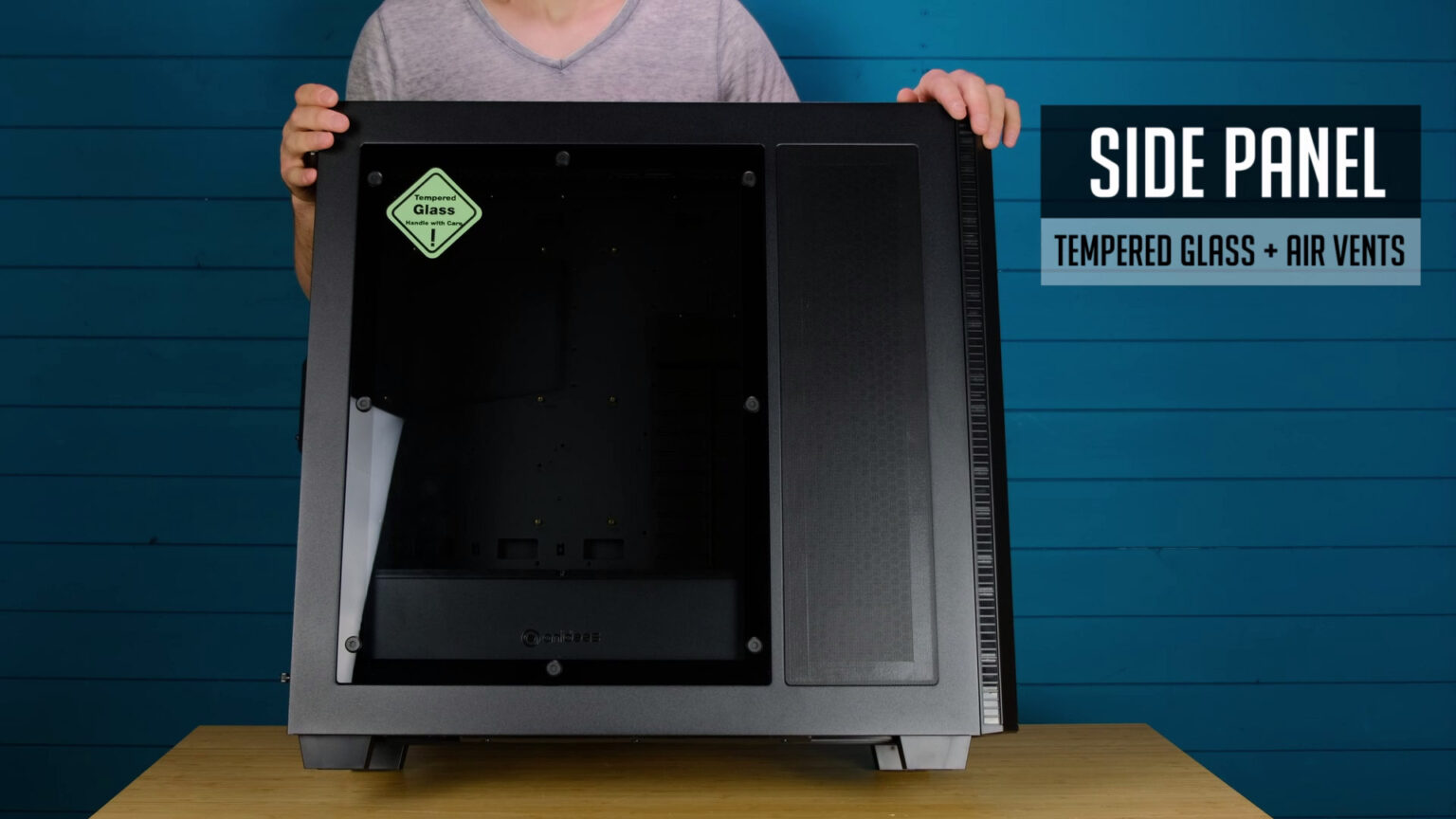 Insane Full Tower RGB PC Case - Anidees AI CRYSTAL XL PRO • Epic Game ...