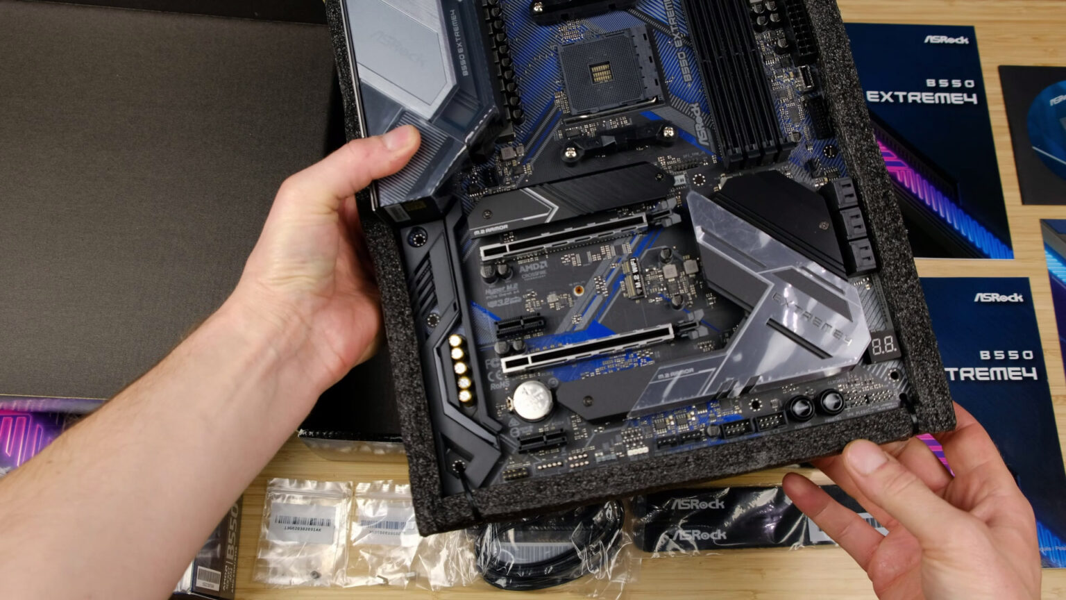 Great B550 Motherboard - ASRock B550 EXTREME4 Overview • Epic Game Tech - PC Builds, Hardware ...